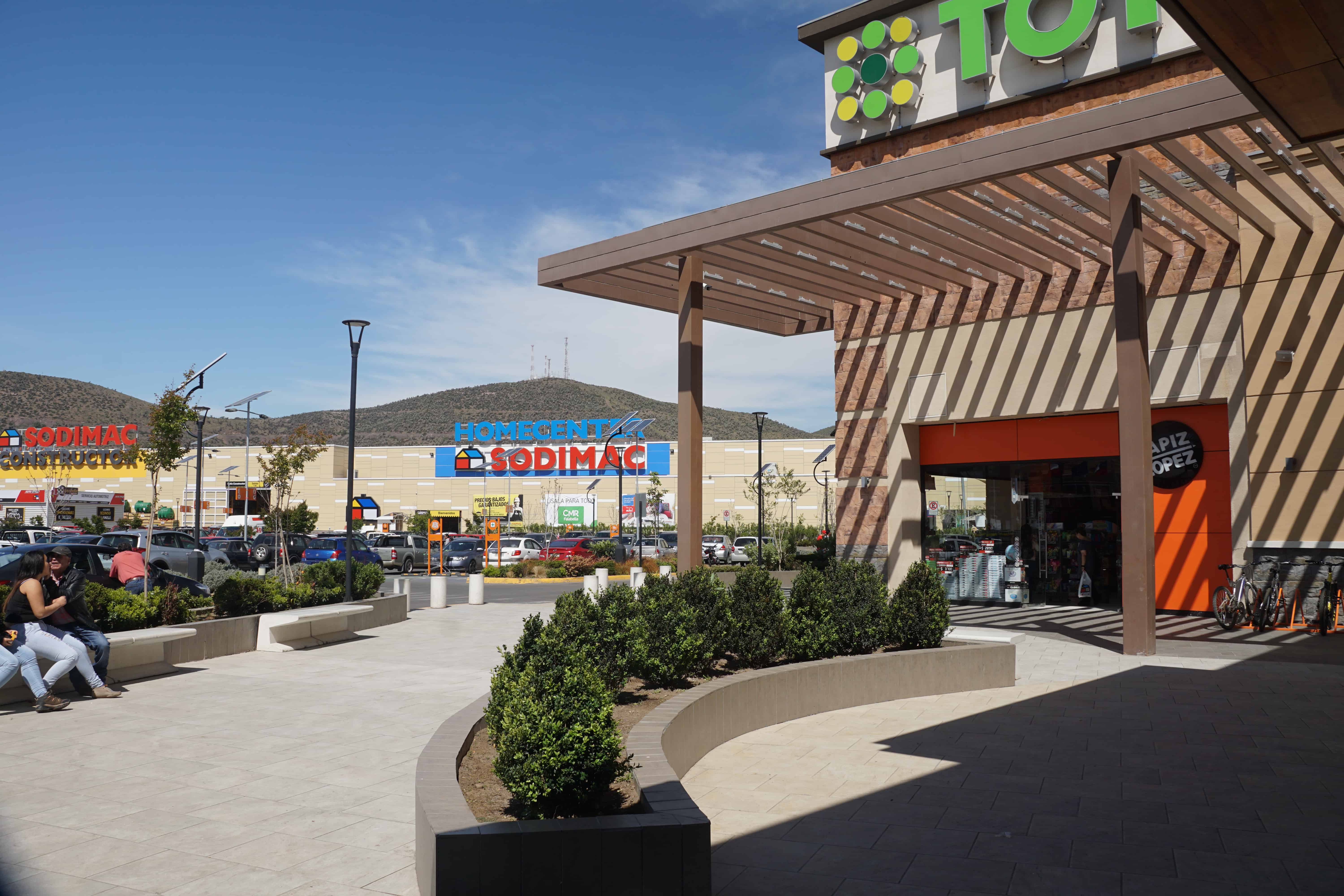 OPEN PLAZA OVALLE – Terraflor Paisajismo